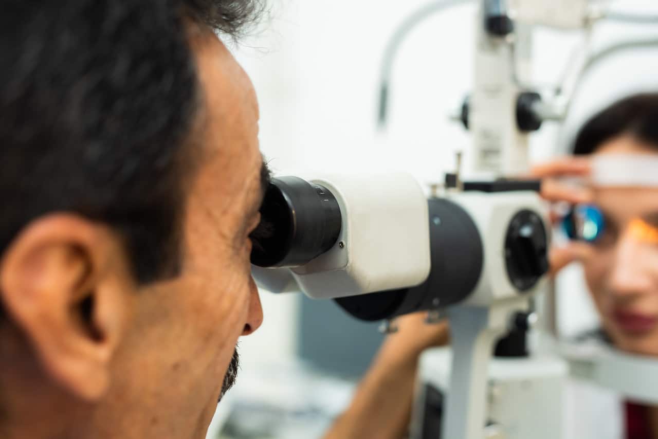 Examenul de fund de ochi - Q Vision